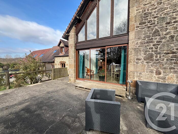 Maison à vendre - La Ferté-Macé - 10 pièces - 6 chambres