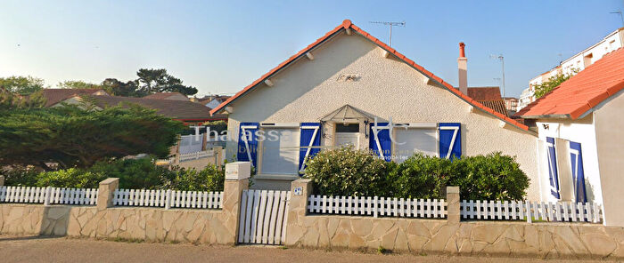 Saint-Brevin-les-Pins, Centre-ville, Stade : Maison 5 pièces à vendre