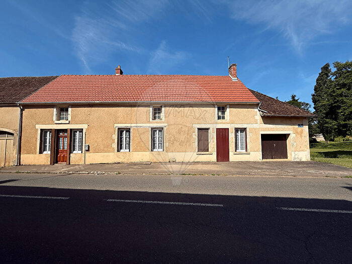 Maison à vendre - Garchy - 7 pièces - 3 chambres