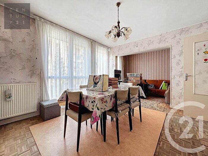 Appartement à vendre - Troyes, Chartreux - 3 pièces - 2 chambres