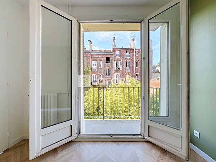Appartement 4 pièces à vendre - Suresnes, Centre-ville