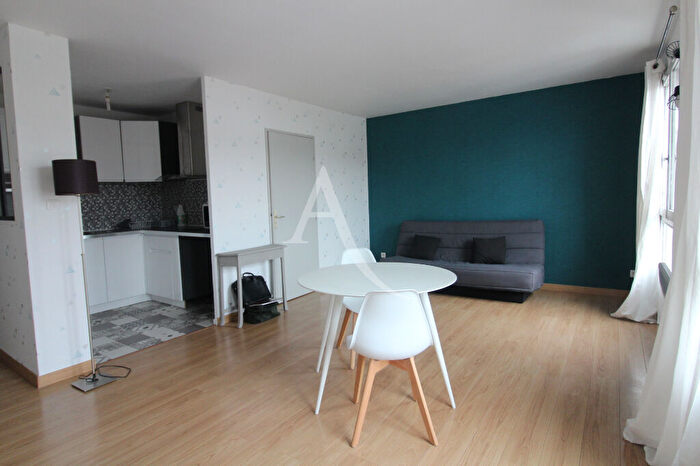 Le Creusot, Sud : Appartement 1 pièce à louer