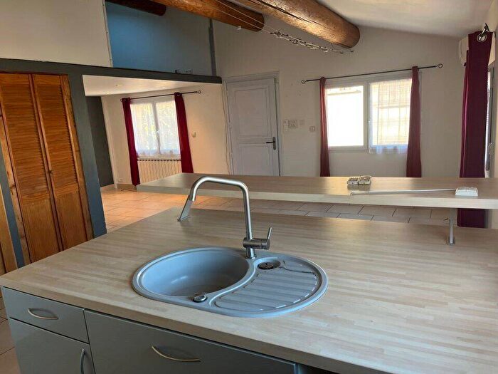 Appartement à louer - Fontcouverte, Avignon - 2 pièces - 1 chambre