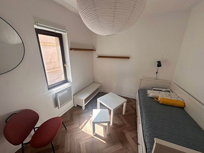 Appartement à louer - Centre-Ancienne Ville, Metz - 1 pièce