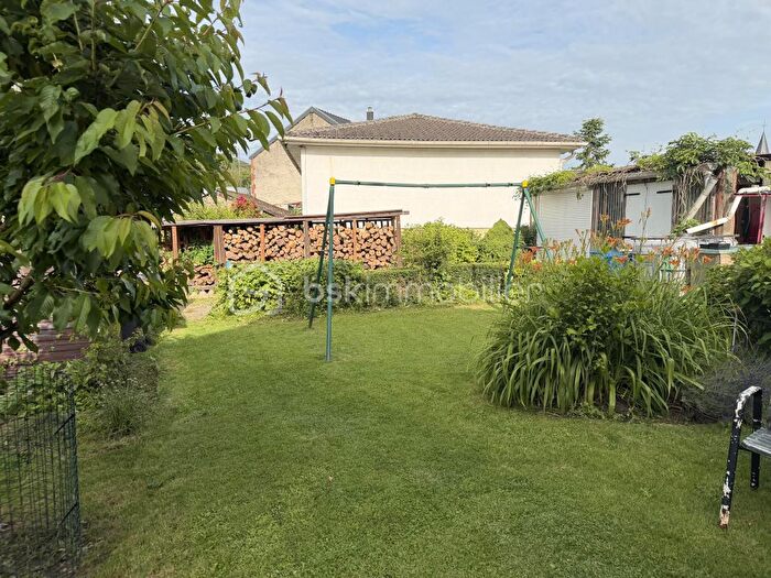 Maison 8 pièces à Neufmanil, à vendre