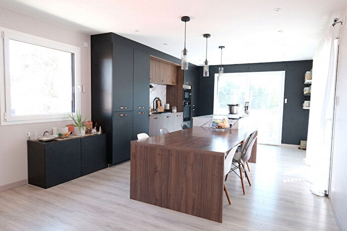 Saint-Chamond, Centre-ville, Saint-Ennemond, Chavanne - Maison 7 pièces à vendre