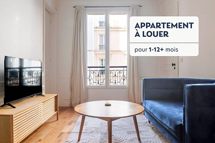 Appartement à louer - Europe, Paris ème arrondissement - 2 pièces - 1 chambre