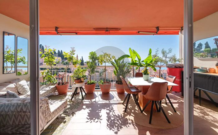 Appartement 3 pièces à vendre à Menton, Hôtel de Ville, Vieille Ville, Musée, Madone, Carnolès
