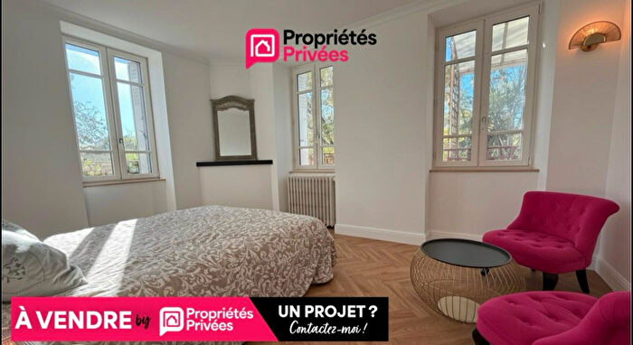 Maison 6 pièces à Terrasson-Lavilledieu, à vendre