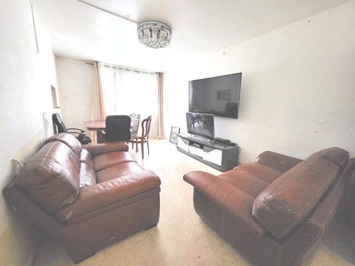 Appartement à vendre - Noisy-le-Grand, Est - 3 pièces - 2 chambres