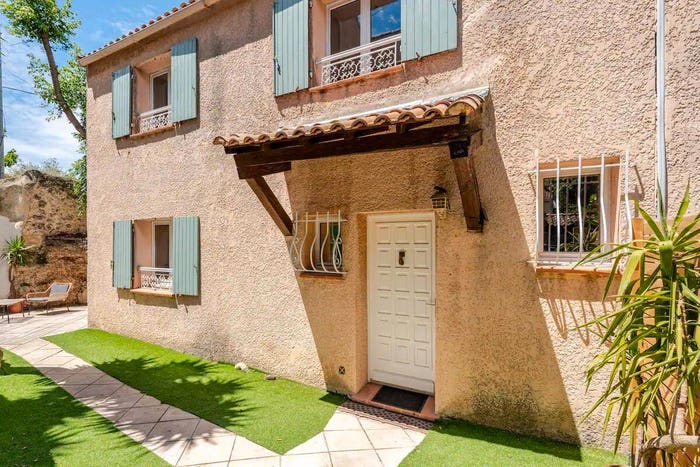 Maison 4 pièces à Sainte Marguerite, Marseille 9ème arrondissement, à louer