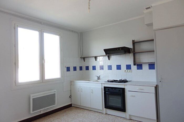 Appartement à louer - Ruoms - 3 pièces - 3 chambres