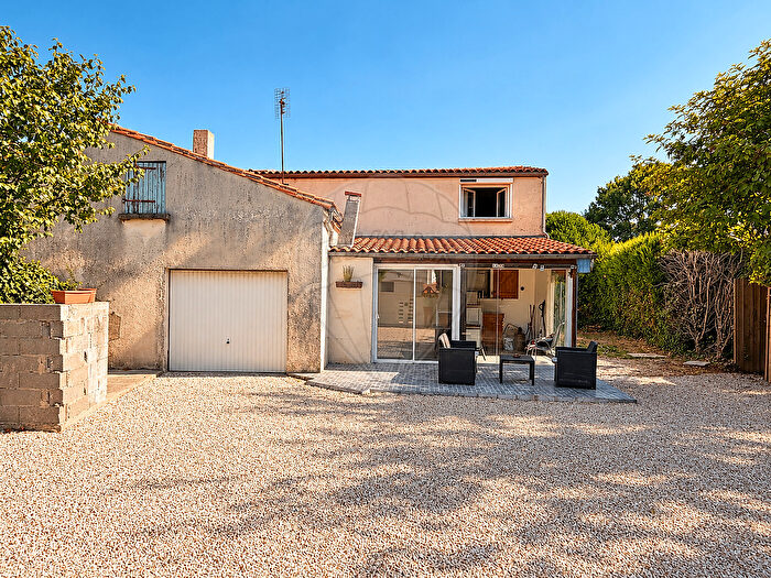 Maison 4 pièces à Étaules, à vendre