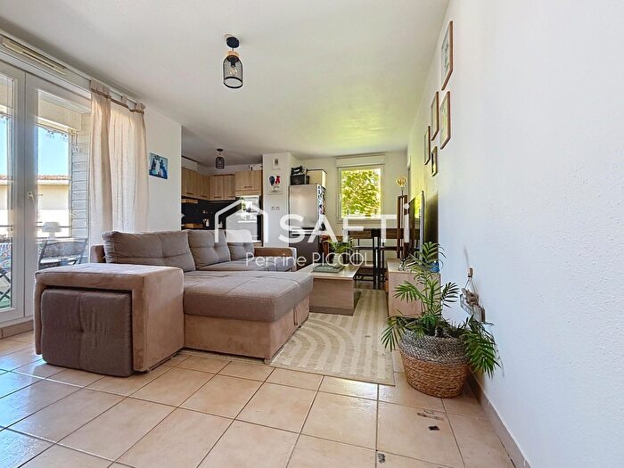 Appartement 2 pièces à vendre à Ambarès-et-Lagrave, Centre-ville, Lagrave, Les Erables, Chêne Vert