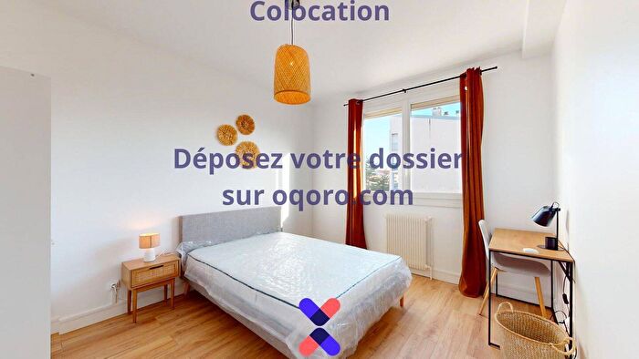 Appartement à louer - Barrière-de-Paris, Toulouse - 5 pièces - 4 chambres