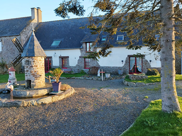 Maison à vendre - Hirel - 8 pièces - 5 chambres