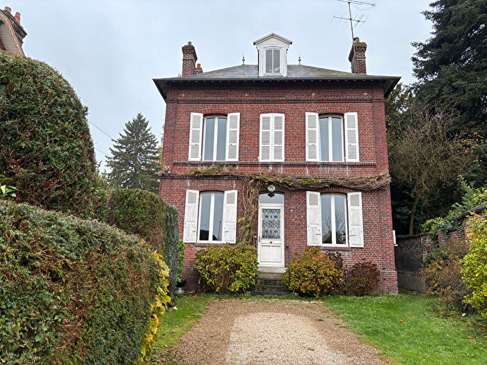 Maison à vendre - Méru, Centre-ville - 8 pièces - 5 chambres