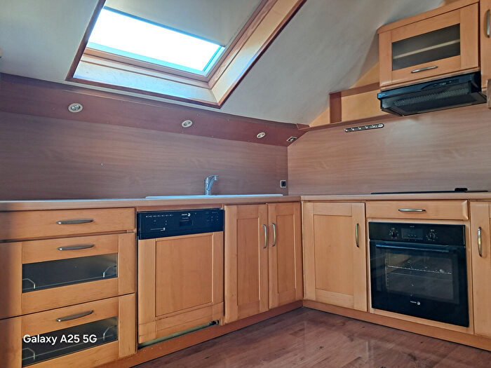 Appartement à vendre - Sens, Saint-Paul, Moulin à Tan - 3 pièces - 1 chambre