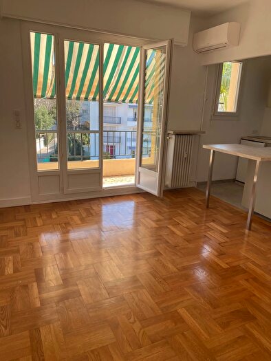 Appartement à louer - Nice, Valrose - 2 pièces - 1 chambre