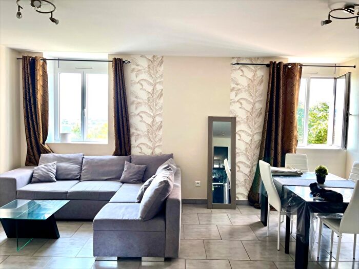 Lay-Saint-Christophe - Appartement 2 pièces à louer