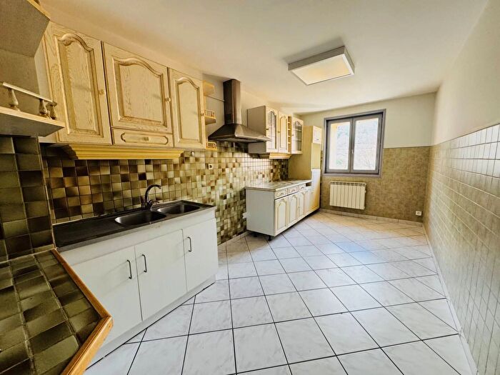 Appartement 3 pièces à louer à Brives-Charensac