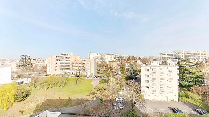 Appartement 3 pièces à Lyon 8ème, Bachut, Transvaal, à vendre