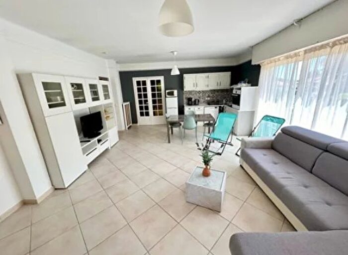 Appartement à louer - Vence - 2 pièces - 1 chambre