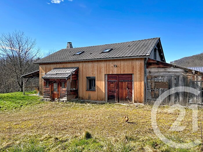 Maison à vendre - Soulan - 4 pièces - 3 chambres