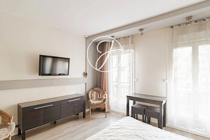 Appartement 1 pièce à Paris 18ème, Montmartre, Sacré Coeur, Abbesses, à vendre