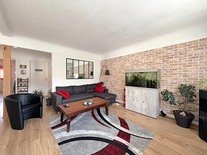 Appartement à vendre - Villebon-sur-Yvette - 5 pièces - 3 chambres