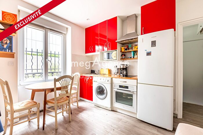 Appartement à vendre - Paris e , Plaine, Lagny - 2 pièces - 1 chambre