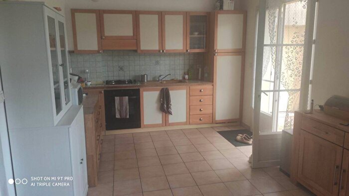 Maison 4 pièces à louer à Appoigny
