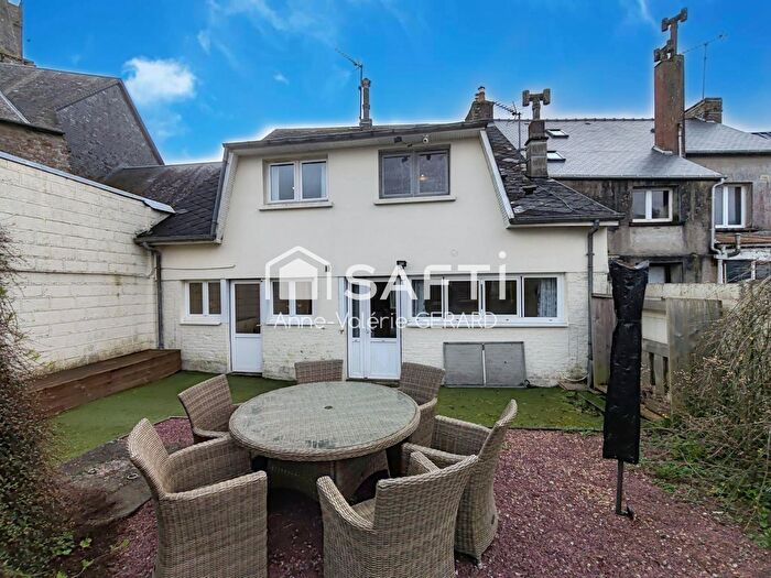 Maison à vendre - Mantilly - 8 pièces - 6 chambres