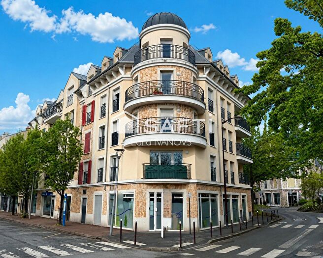 Villiers-sur-Marne, Centre-ville : Appartement 2 pièces à vendre