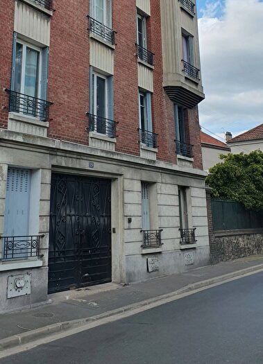 Appartement à louer - Val Notre Dame-Ambroise Thomas, Argenteuil - 1 pièce