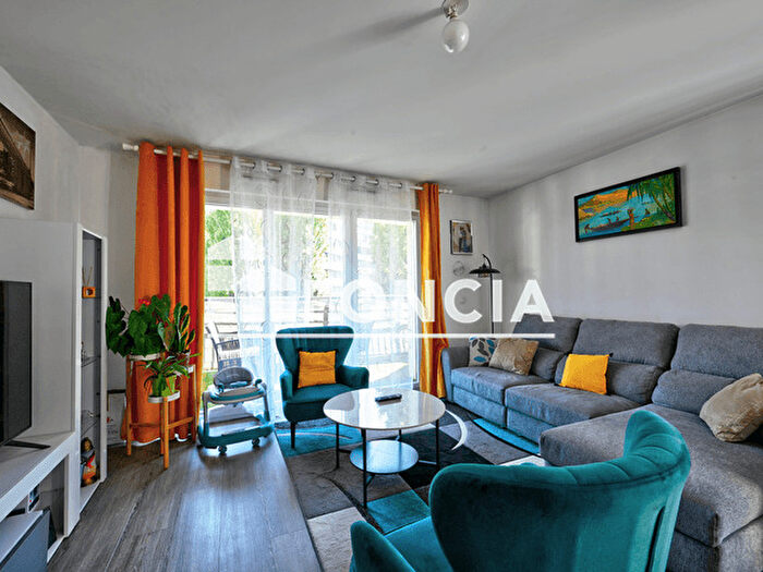 Appartement à vendre - Fontenay-le-Fleury, Soleil Levant - 3 pièces