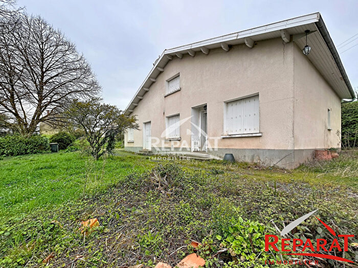 Maison à vendre - Segonzac - 6 pièces - 5 chambres