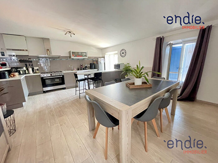 Lorgues : Maison 8 pièces à vendre