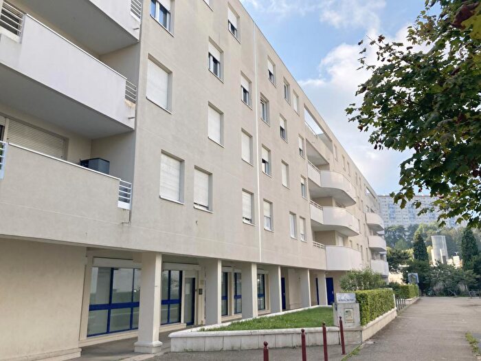 Appartement à vendre - Lyon e , Champvert, Gorge de Loup - 2 pièces - 1 chambre