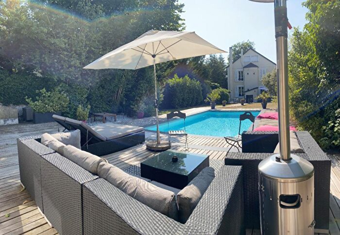 Maison à vendre - Villiers-sur-Marne - 9 pièces - 6 chambres