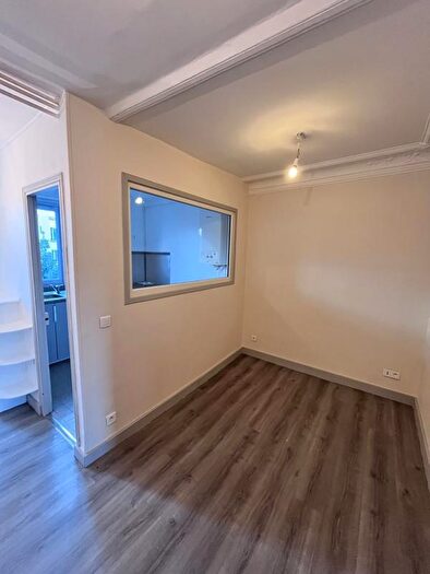 Appartement à louer - Paris e , Montsouris, Dareau - 2 pièces - 1 chambre