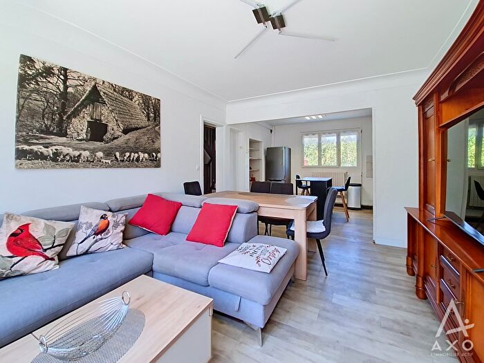 Maisons à vendre et appartements à louer - 2