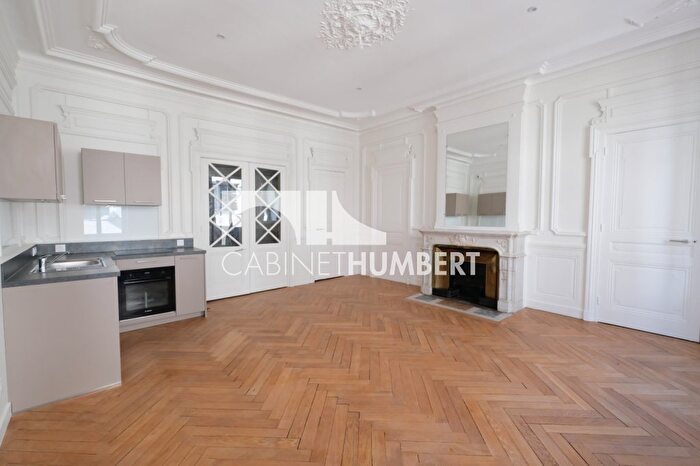 Saint-Étienne, Centre-ville, Peuple, Chavanelle - Appartement 3 pièces à louer