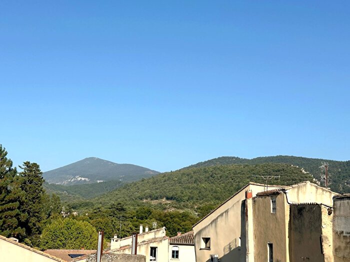 Maison à vendre - Malaucène - 5 pièces - 3 chambres