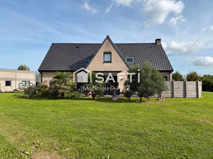 Maison 12 pièces à vendre à Hondschoote