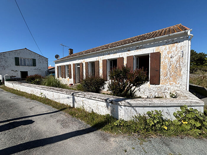 Saint-Pierre-d'Oléron : Maison 8 pièces à vendre