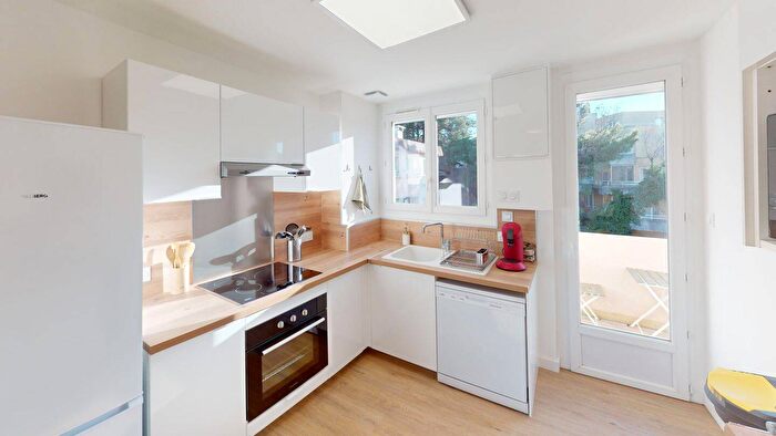 Appartement à louer - Alco, Montpellier - 5 pièces - 1 chambre