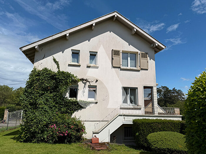 Maison 8 pièces à vendre - Delle