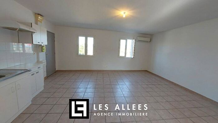 Appartement à louer - Montélimar - 2 pièces - 1 chambre