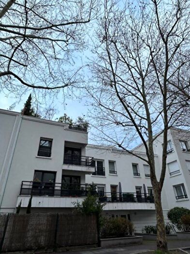 Carnot Gambetta, Suresnes - Appartement 1 pièce à louer